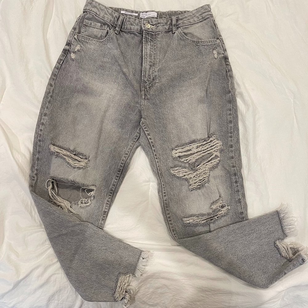 Women’s Bershka Gray Ripped Jeans Size Us 10 - Gem